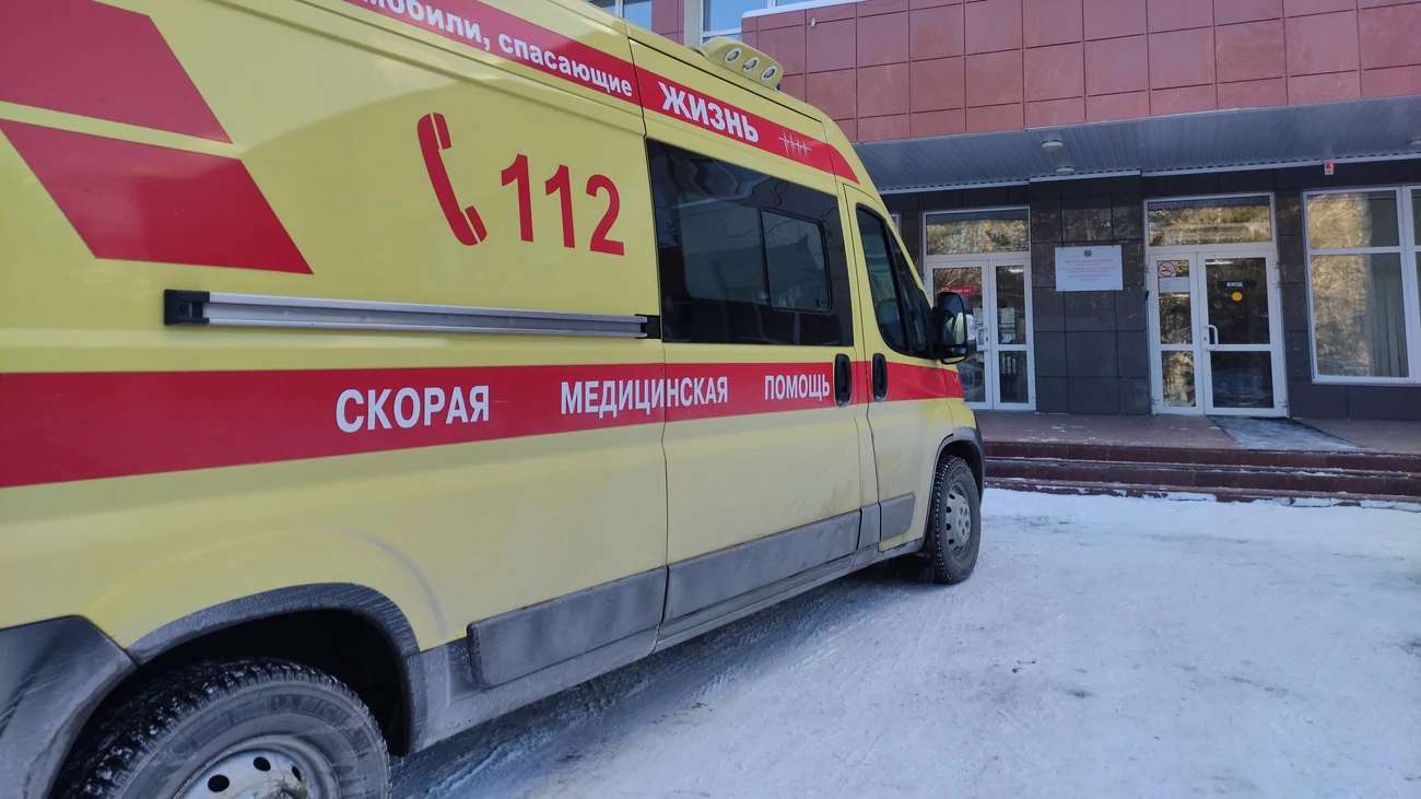 Почти 50 автомобилей закупят для барнаульской поликлиники № 14